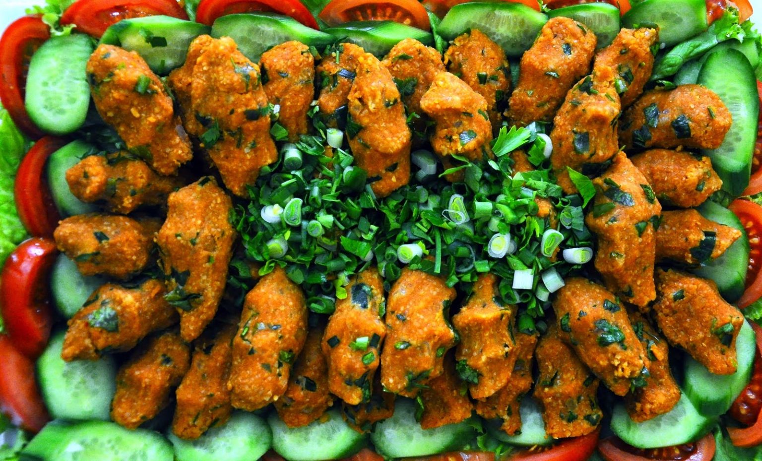 20 Plats Turcs Traditionnels à Tester (Kebab, Köfte...)